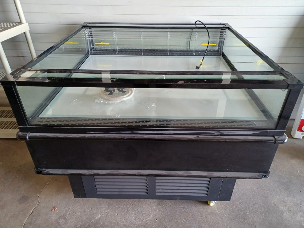 Refrigerated Island Display - Chestnut Ridge LLC